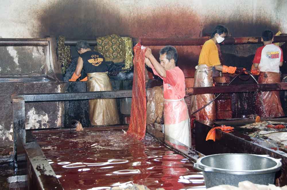 AsiaPhotoStock, batik dye process