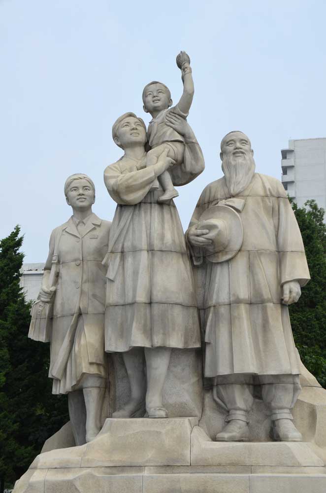 AsiaPhotoStock, juche statues